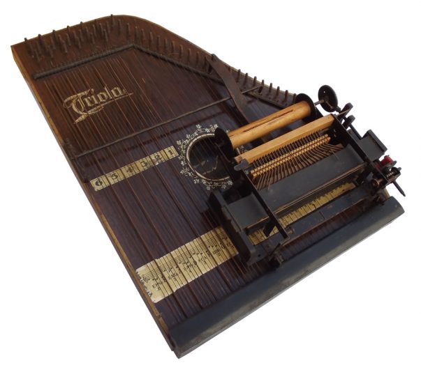 Triola | RADIOMUSEUM-CROATIA